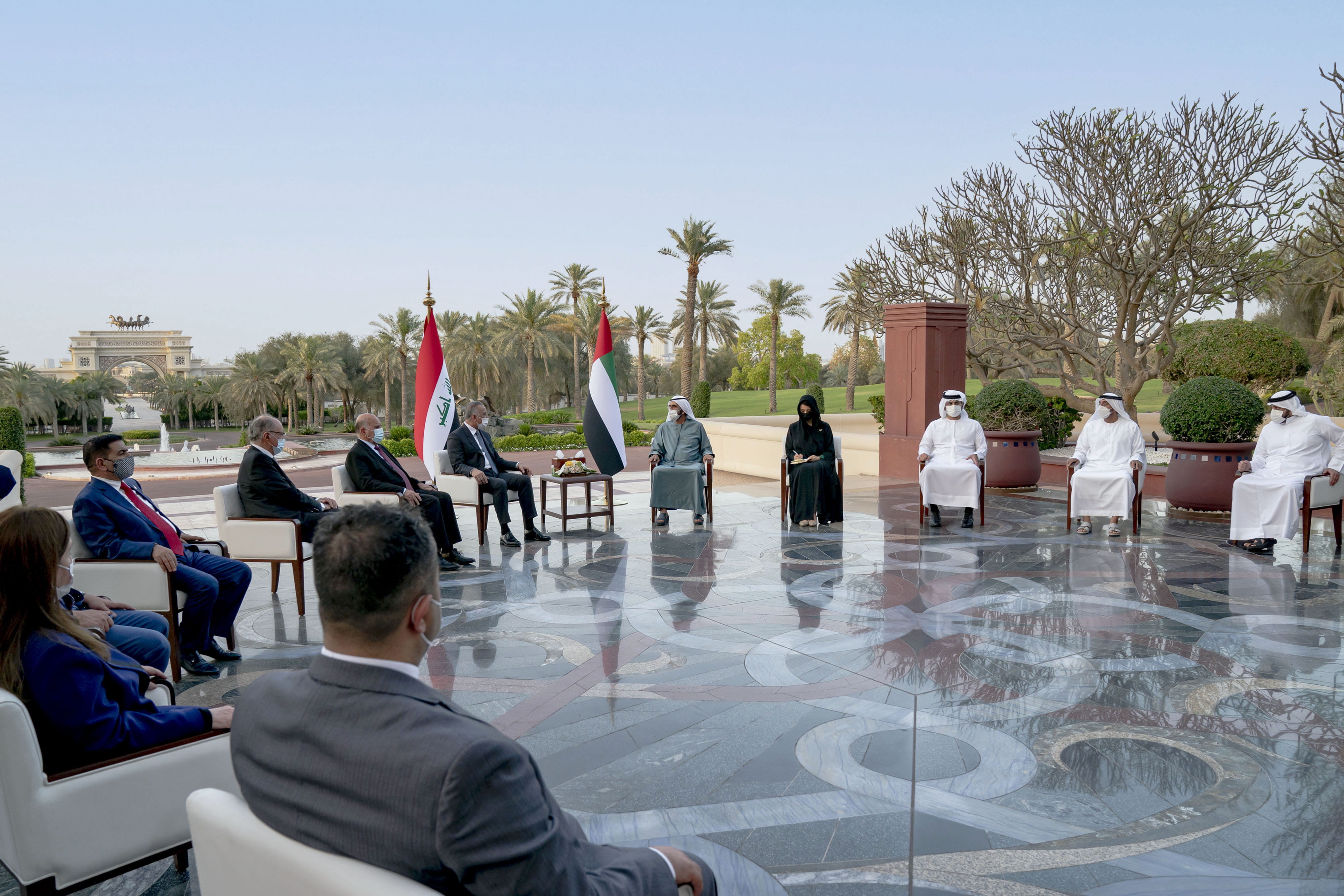 Mohammed bin Rashid, Iraqi premier review strengthening cooperation