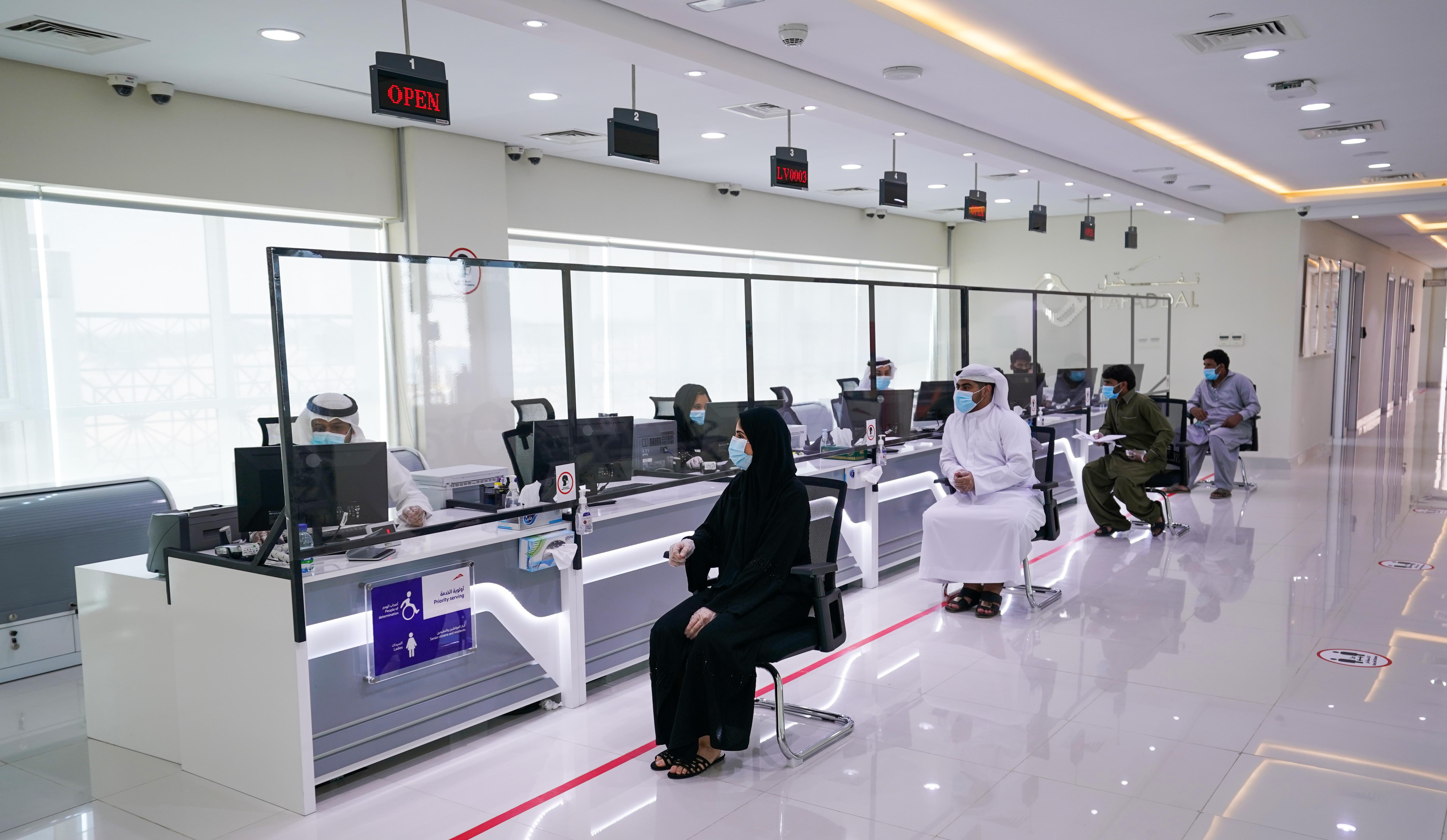 RTA shifts part of vehicle licensing services to smart platforms