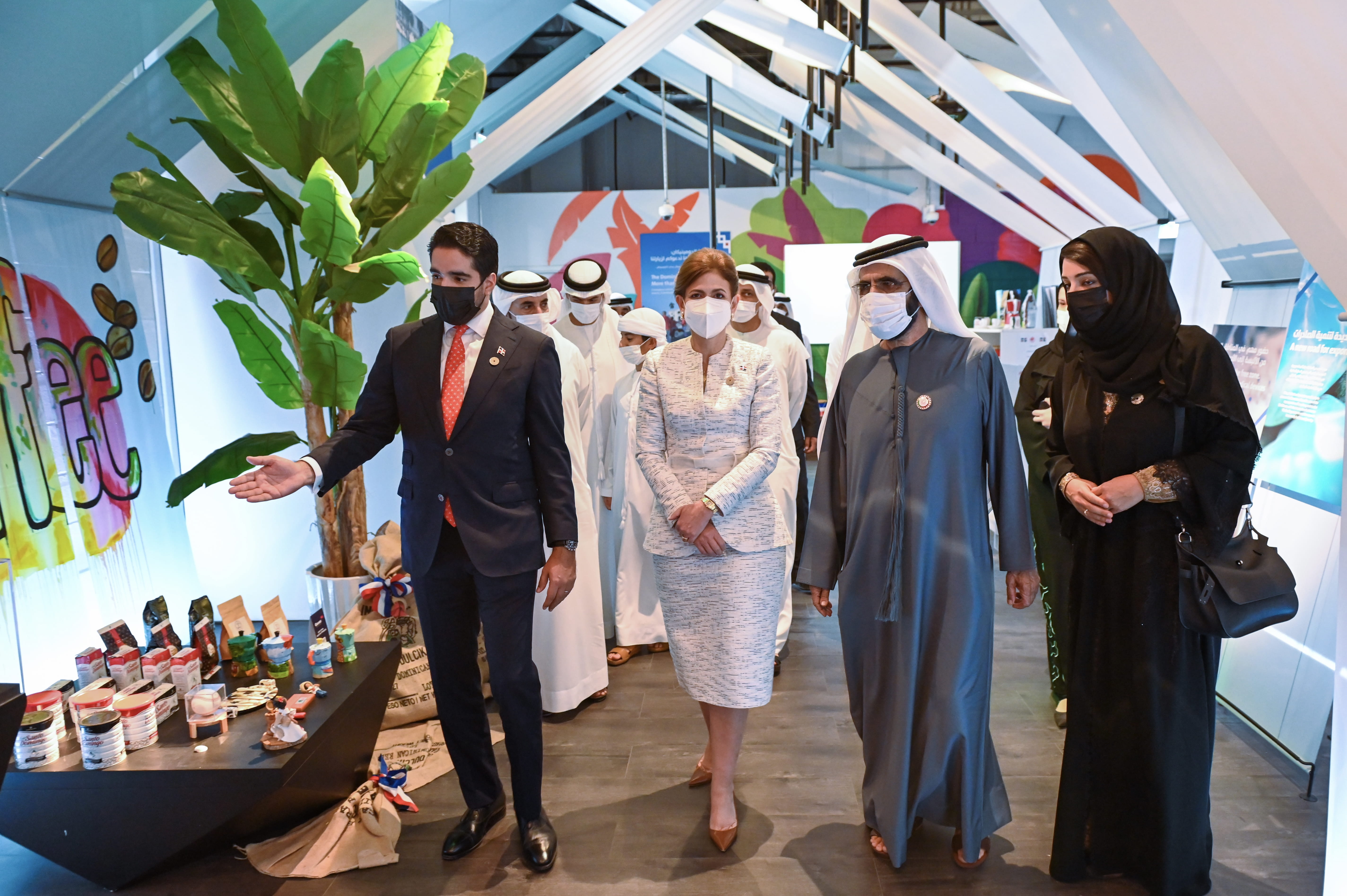 Mohammed bin Rashid meets with Vice President of the Dominican Republic ...
