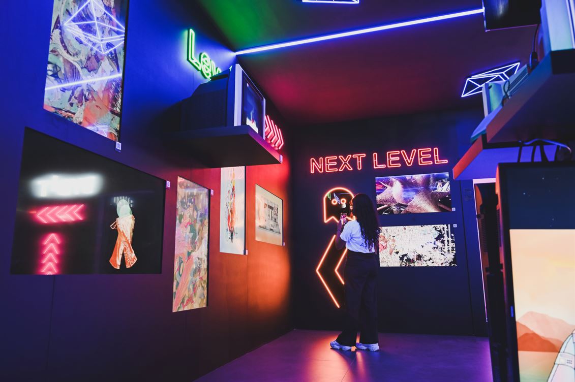 Under the patronage of Mohammed bin Rashid Art Dubai opens its largest ...