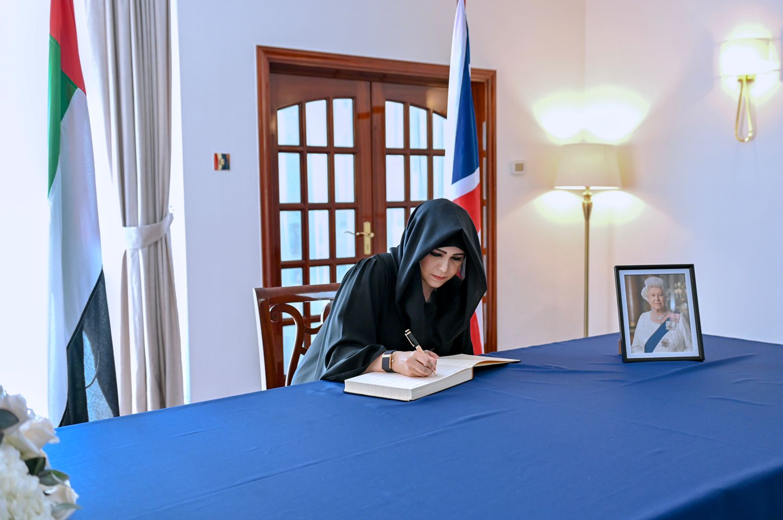 Ahmed bin Saeed and Latifa bint Mohammed visit British Consulate in ...