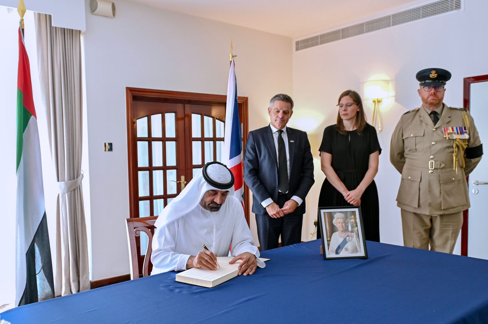 Ahmed bin Saeed and Latifa bint Mohammed visit British Consulate in ...