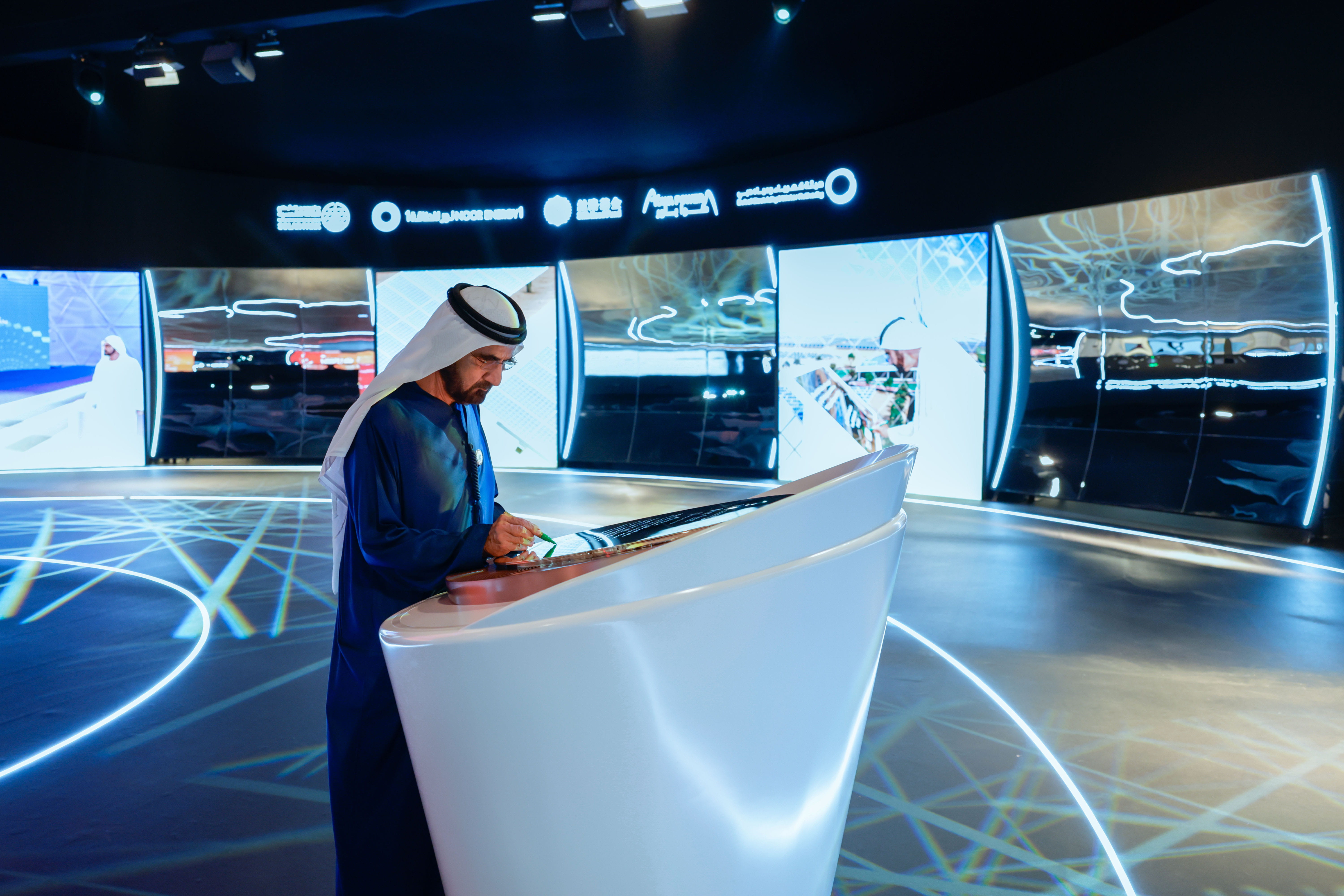 Mohammed bin Rashid inaugurates the largest CSP project