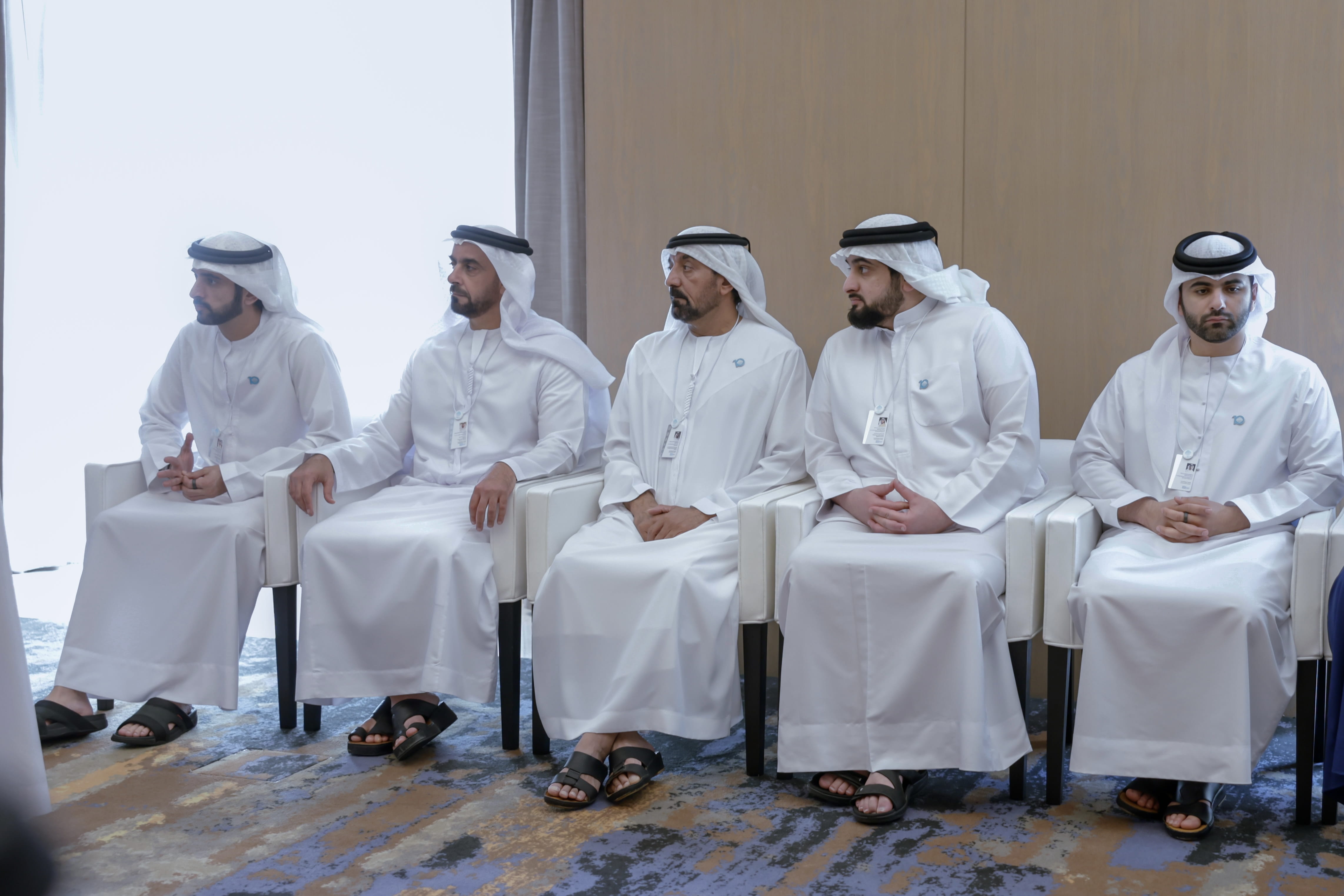 Mohammed bin Rashid meets with the Prime Minister of Kuwait