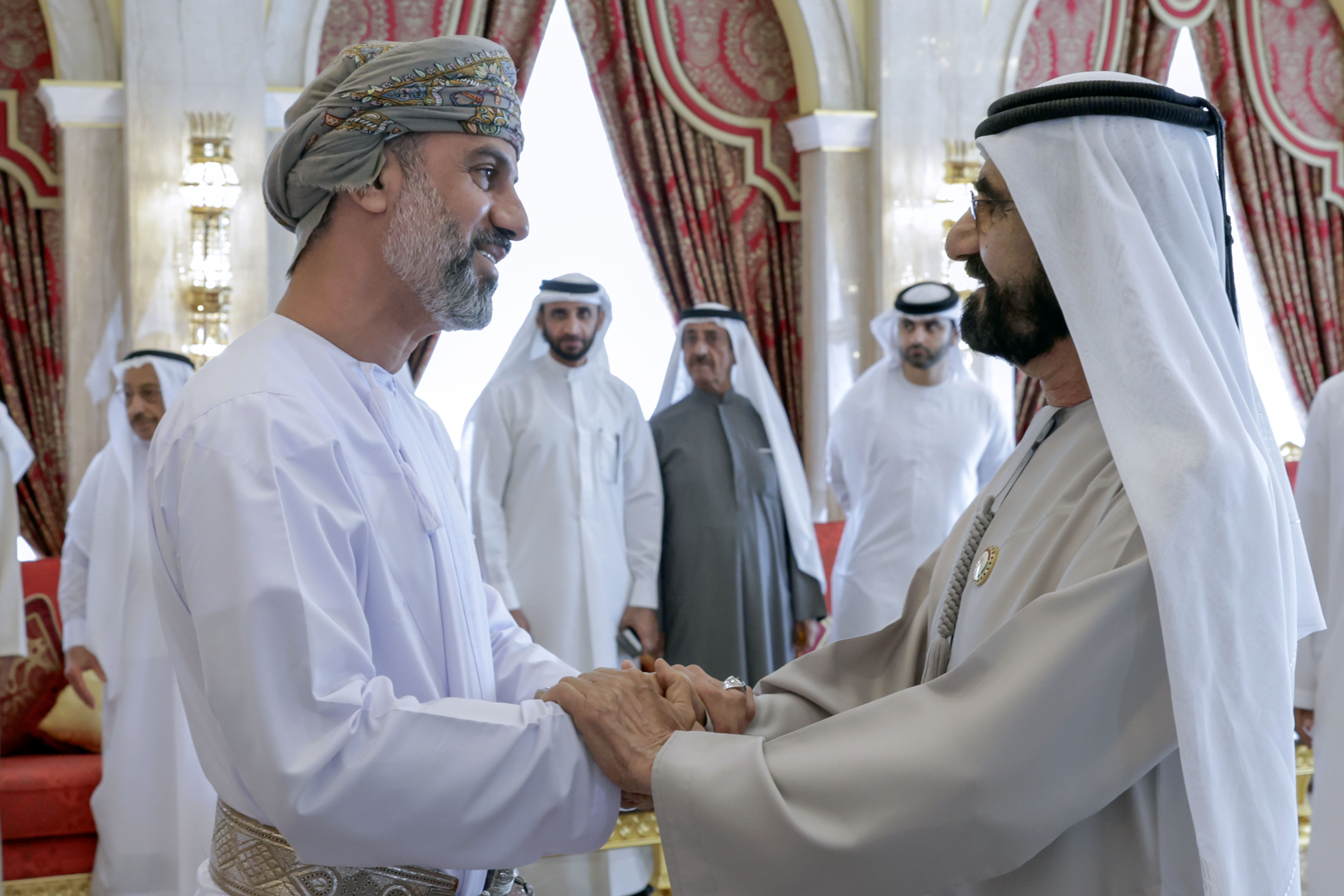 Mohammed bin Rashid meets with the Chairman of Oman’s Shura Council