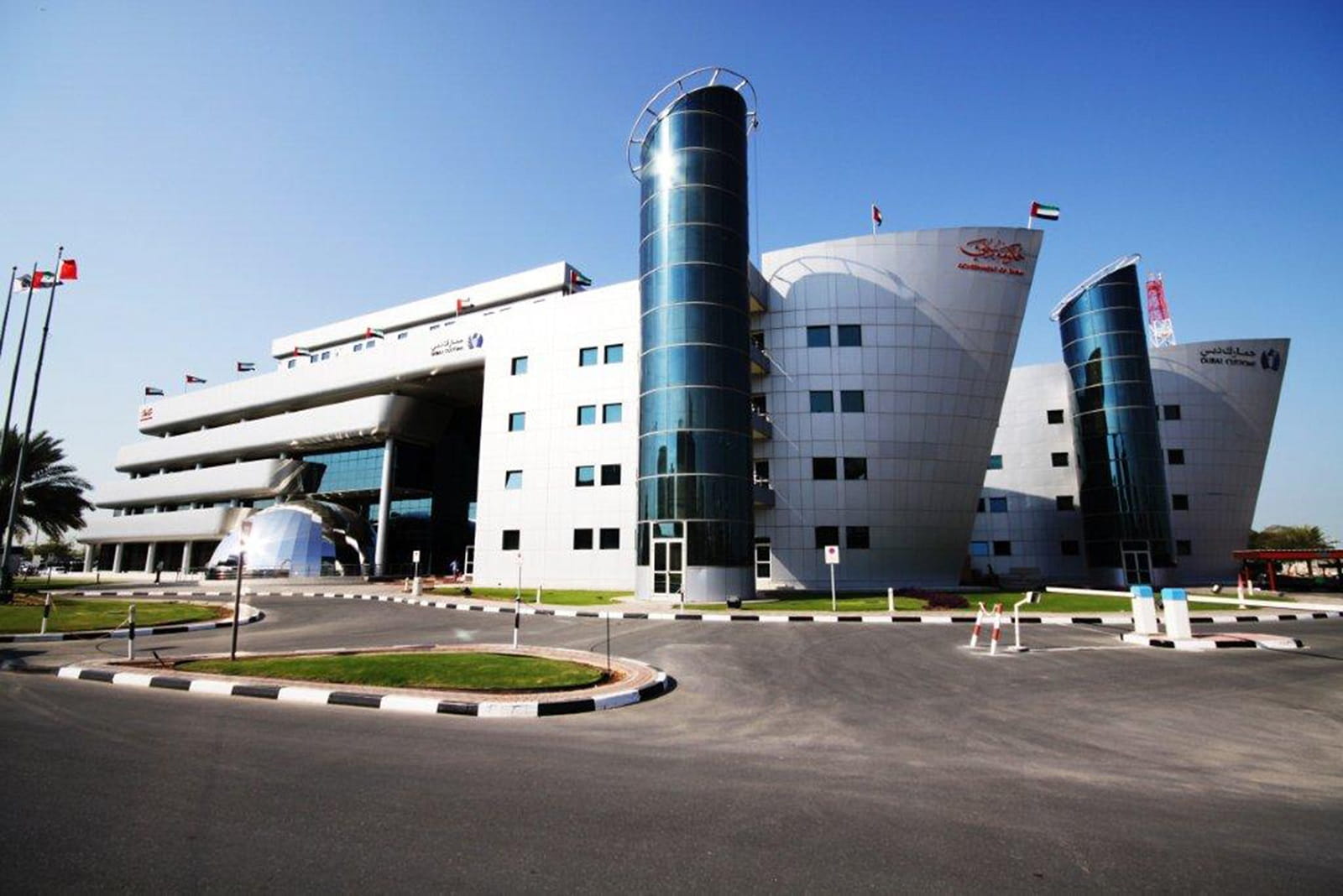 Dubai Customs’ Emirates Post Customs Center deals with 1,880,880 postal ...