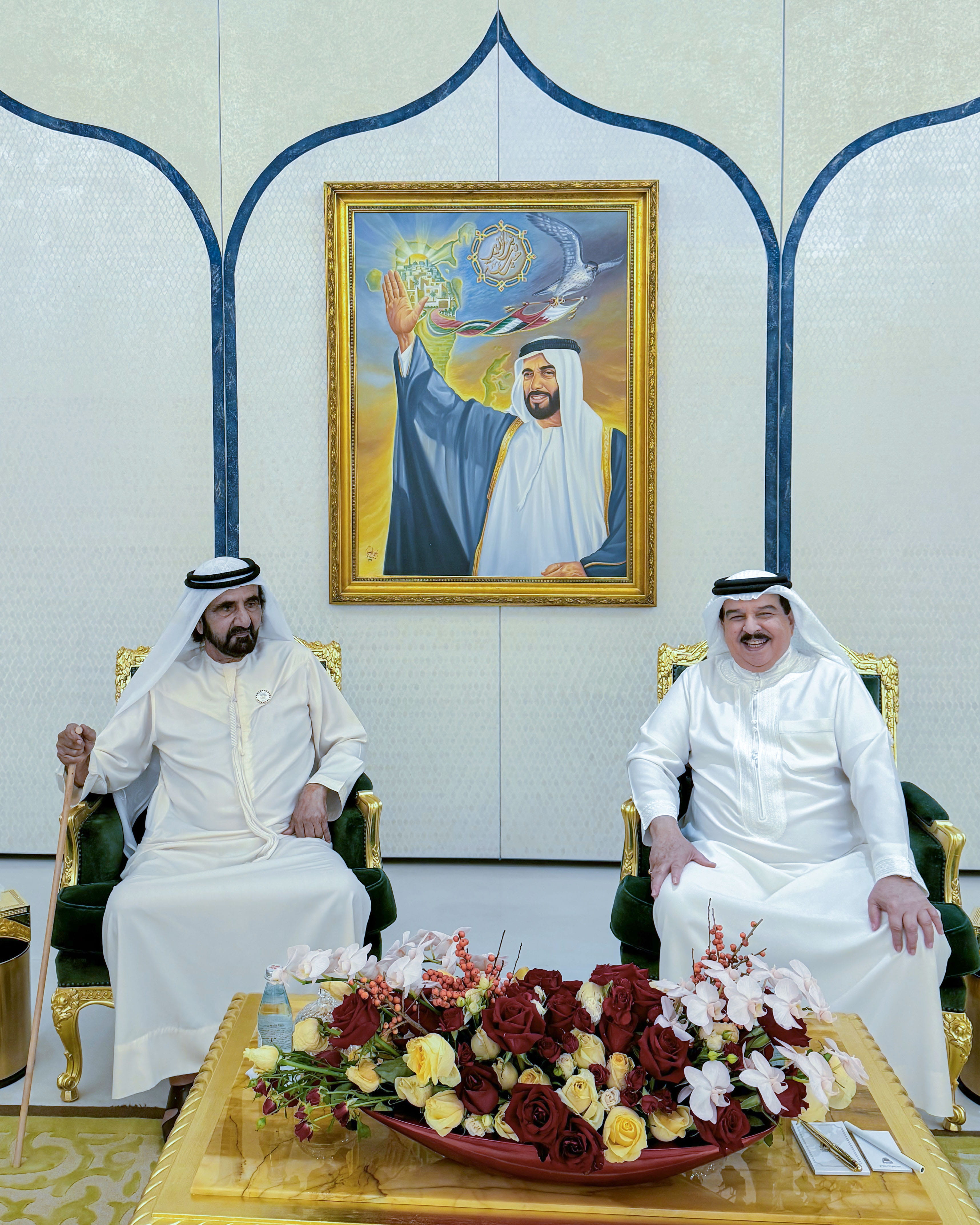 Mohammed bin Rashid meets with King of Bahrain in Abu Dhabi