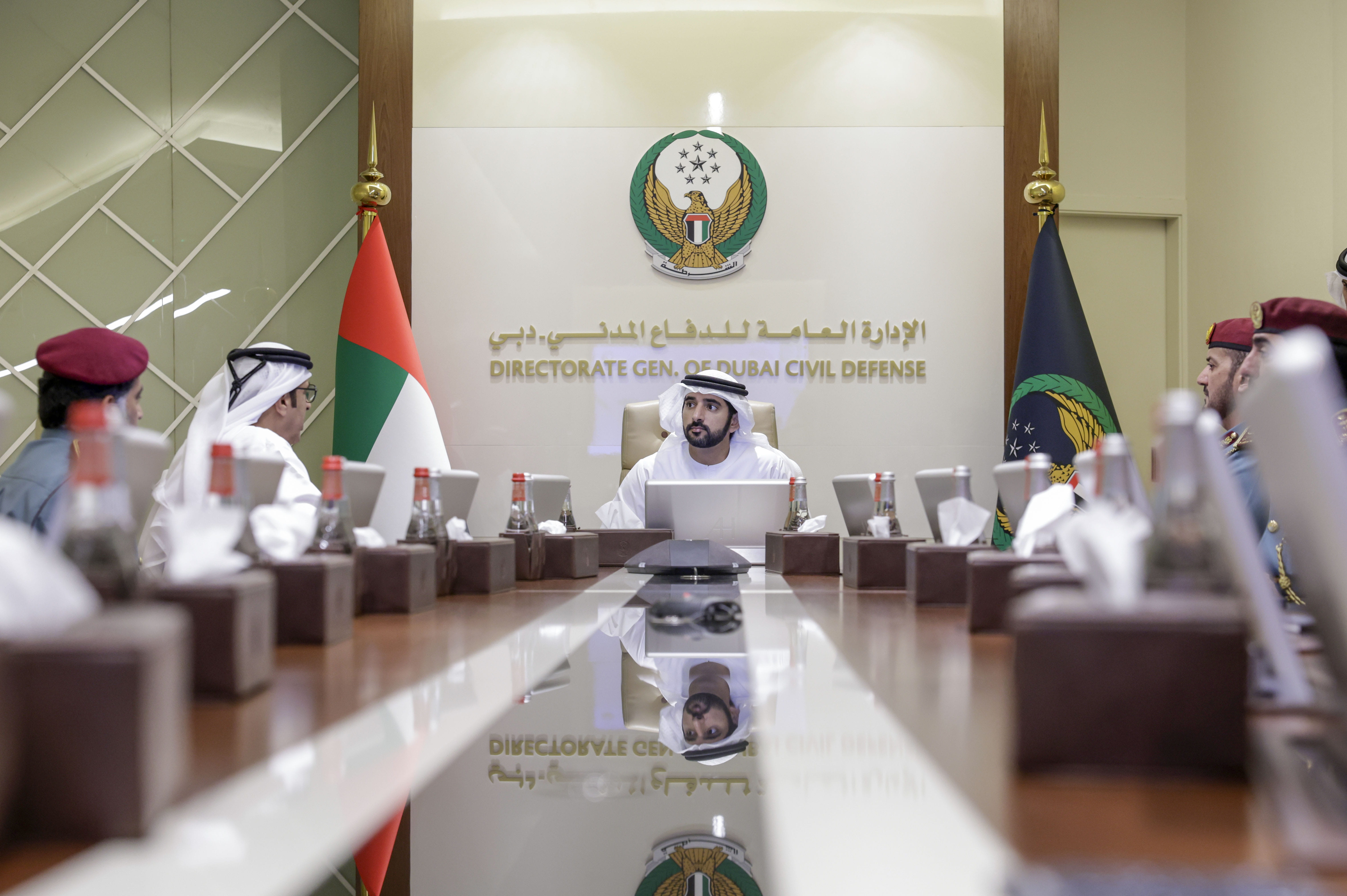 Hamdan bin Mohammed reviews strategic plans of Dubai Civil Defense