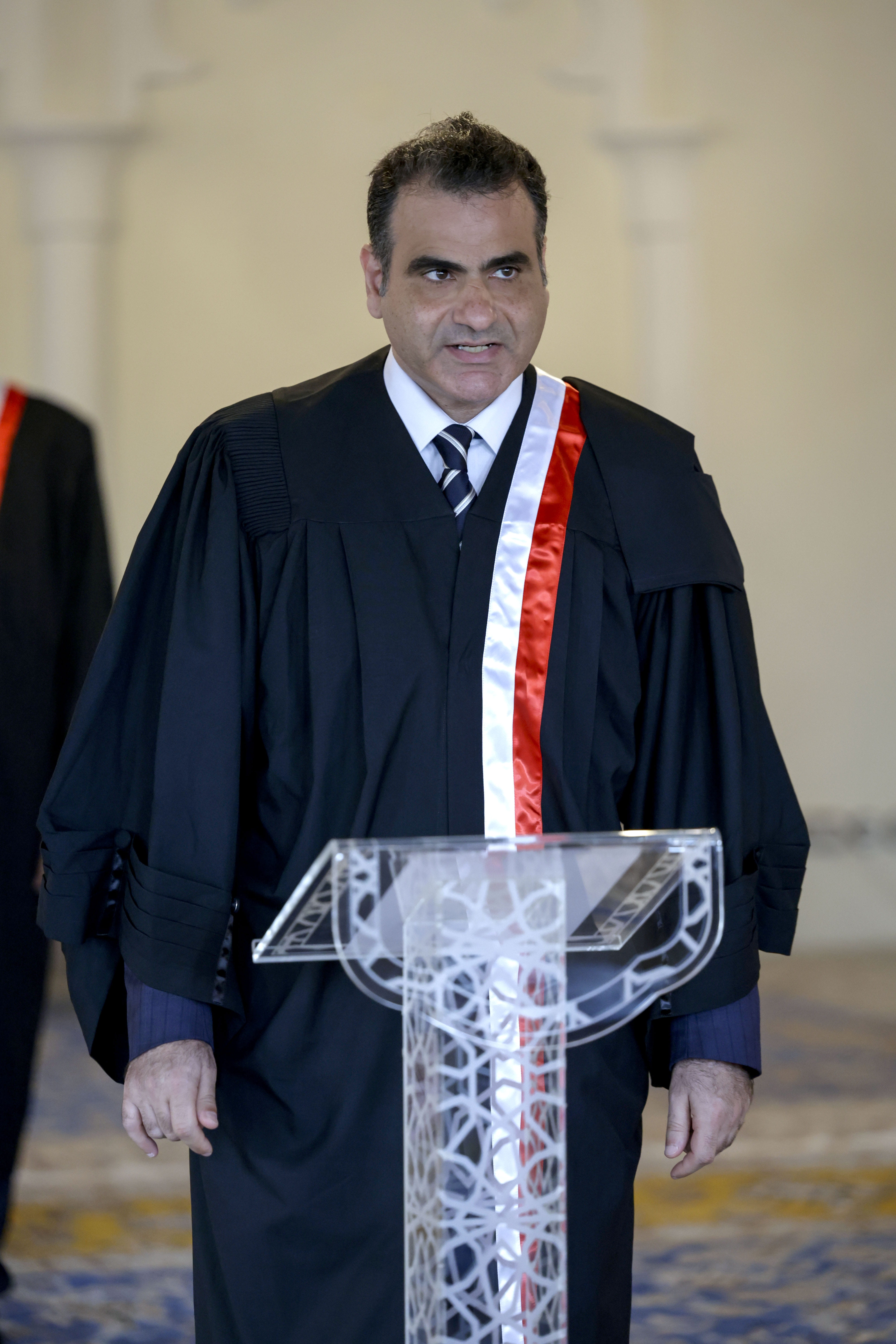 Mohammed bin Rashid presides over swearing-in ceremony of new judges in ...