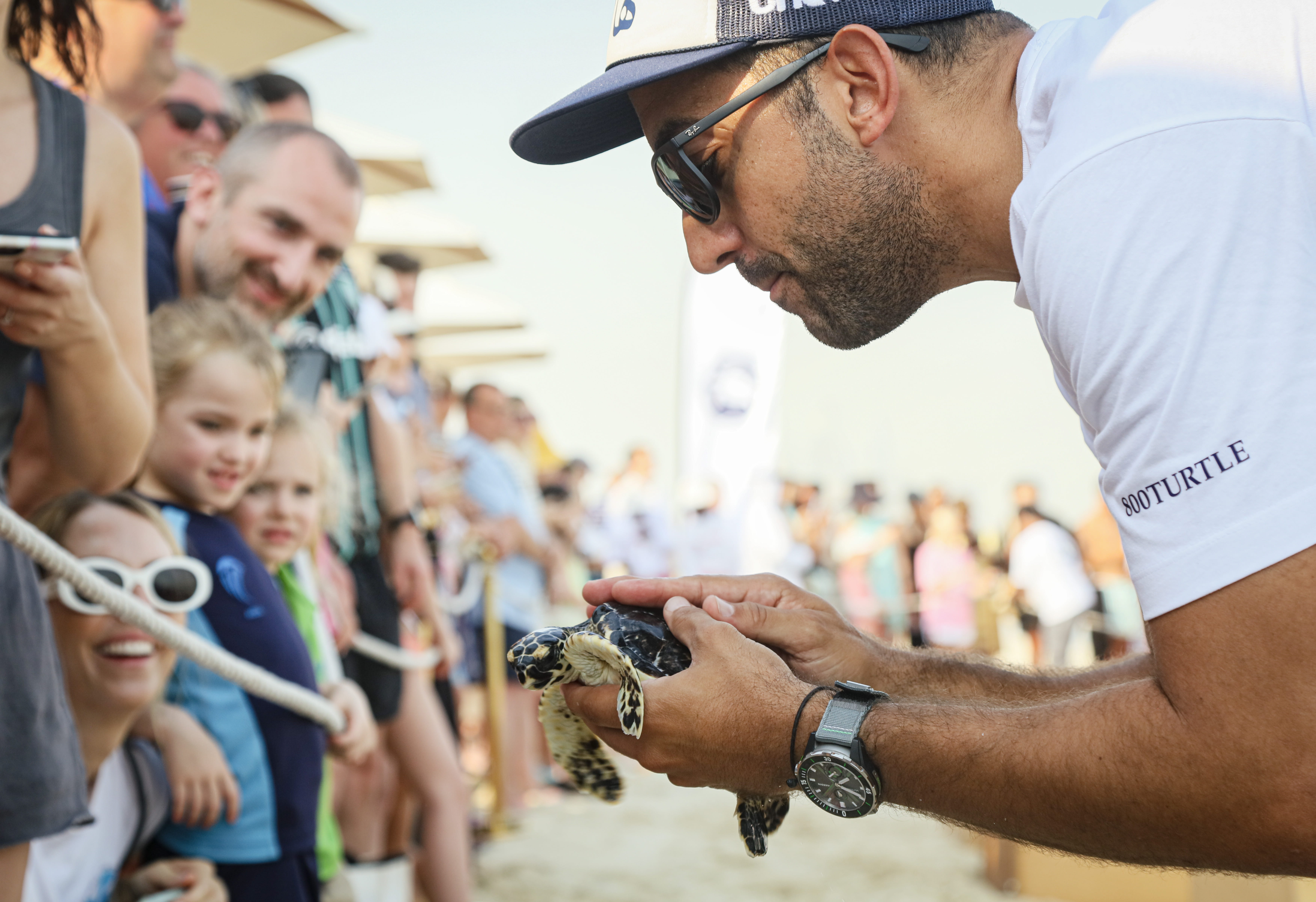 Jumeirah arks 20th anniversary of its Dubai turtle rehabilitation ...