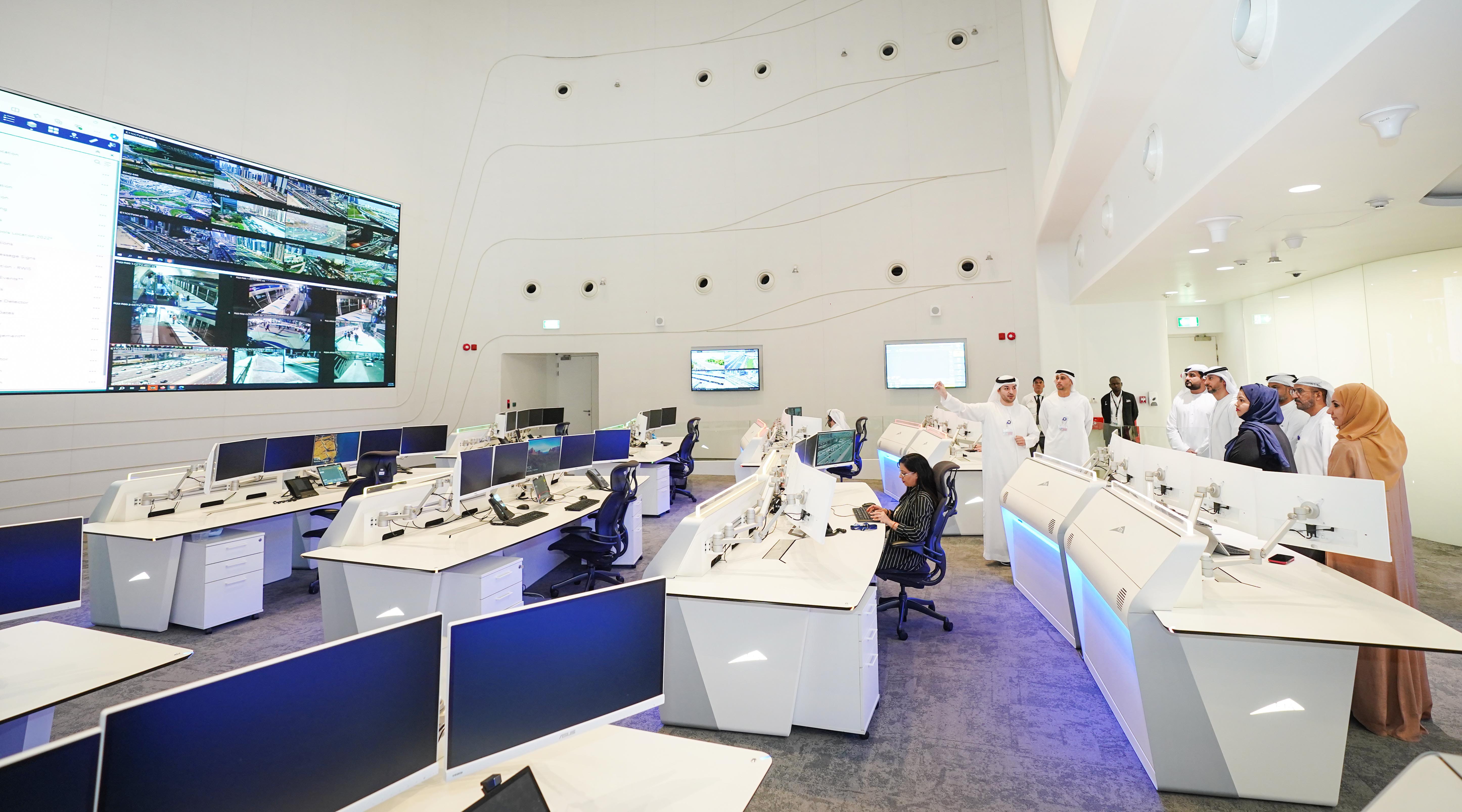 RTA welcomes delegation from Dubai Airports to the Enterprise Command and Control Centre