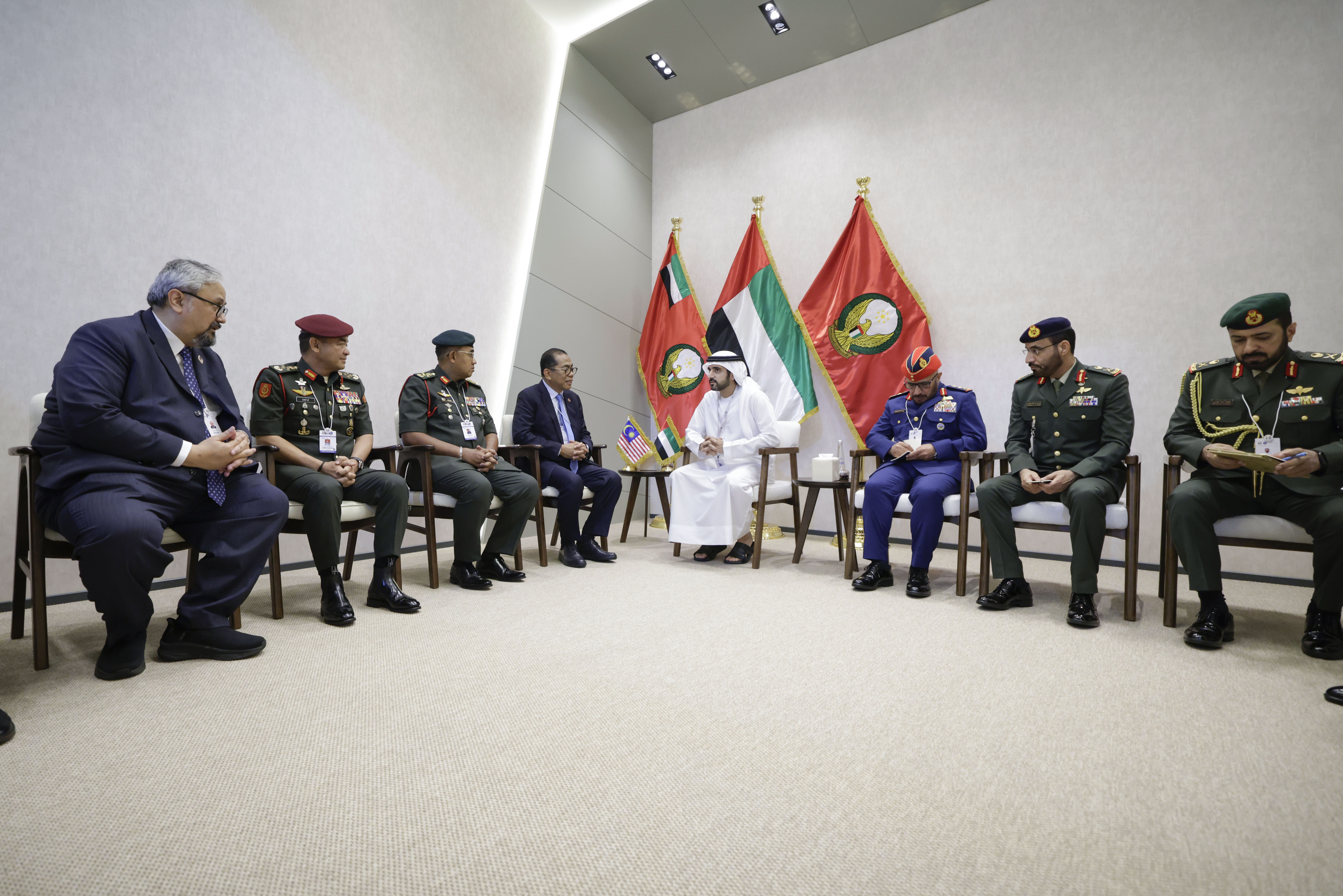 Hamdan bin Mohammed meets with Malaysia’s Defence Minister on the ...