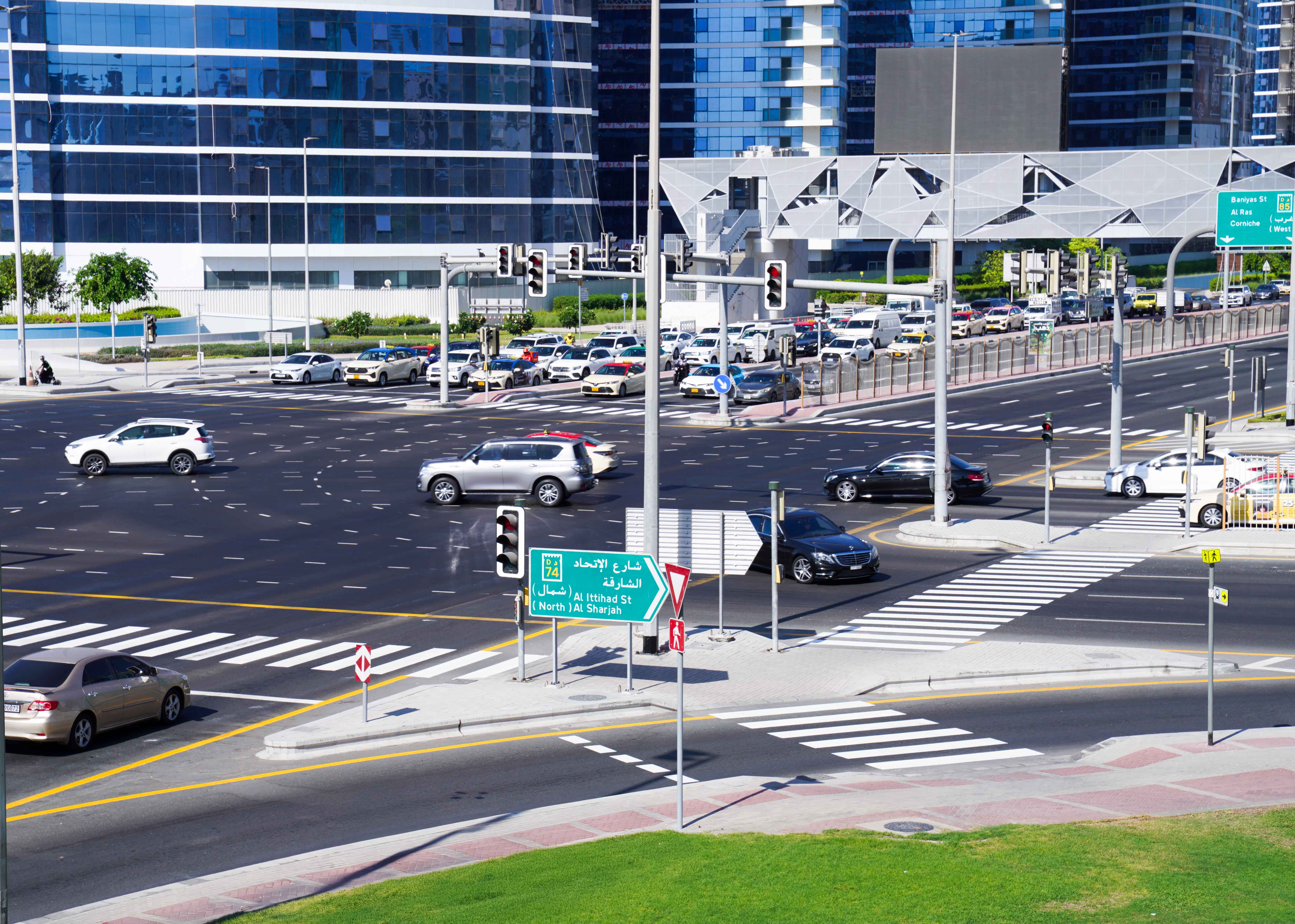 RTA Launches Traffic Signal Control System Upgrade Using AI and Digital ...