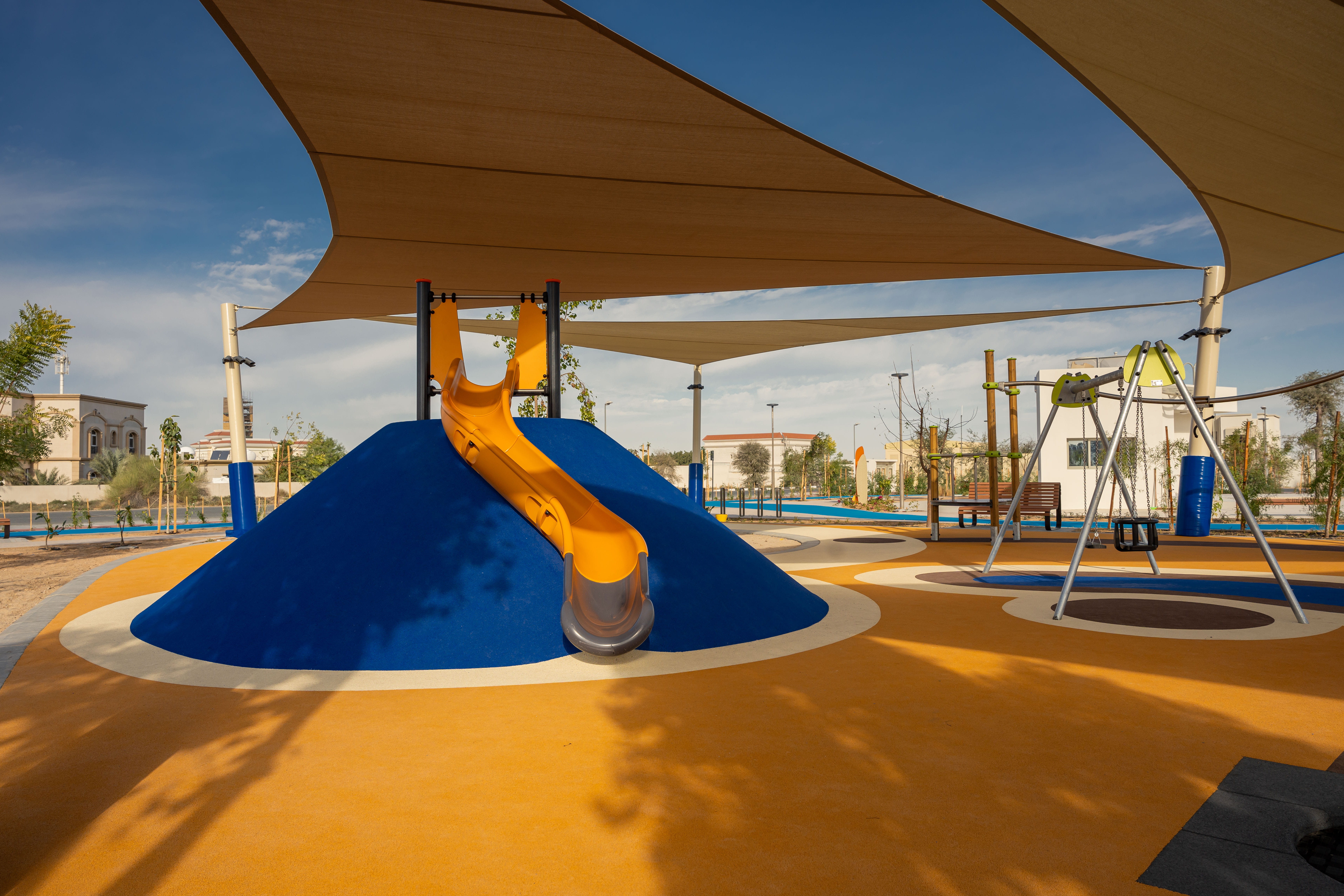 Dubai Municipality unveils an unfenced family park in Al Aweer II