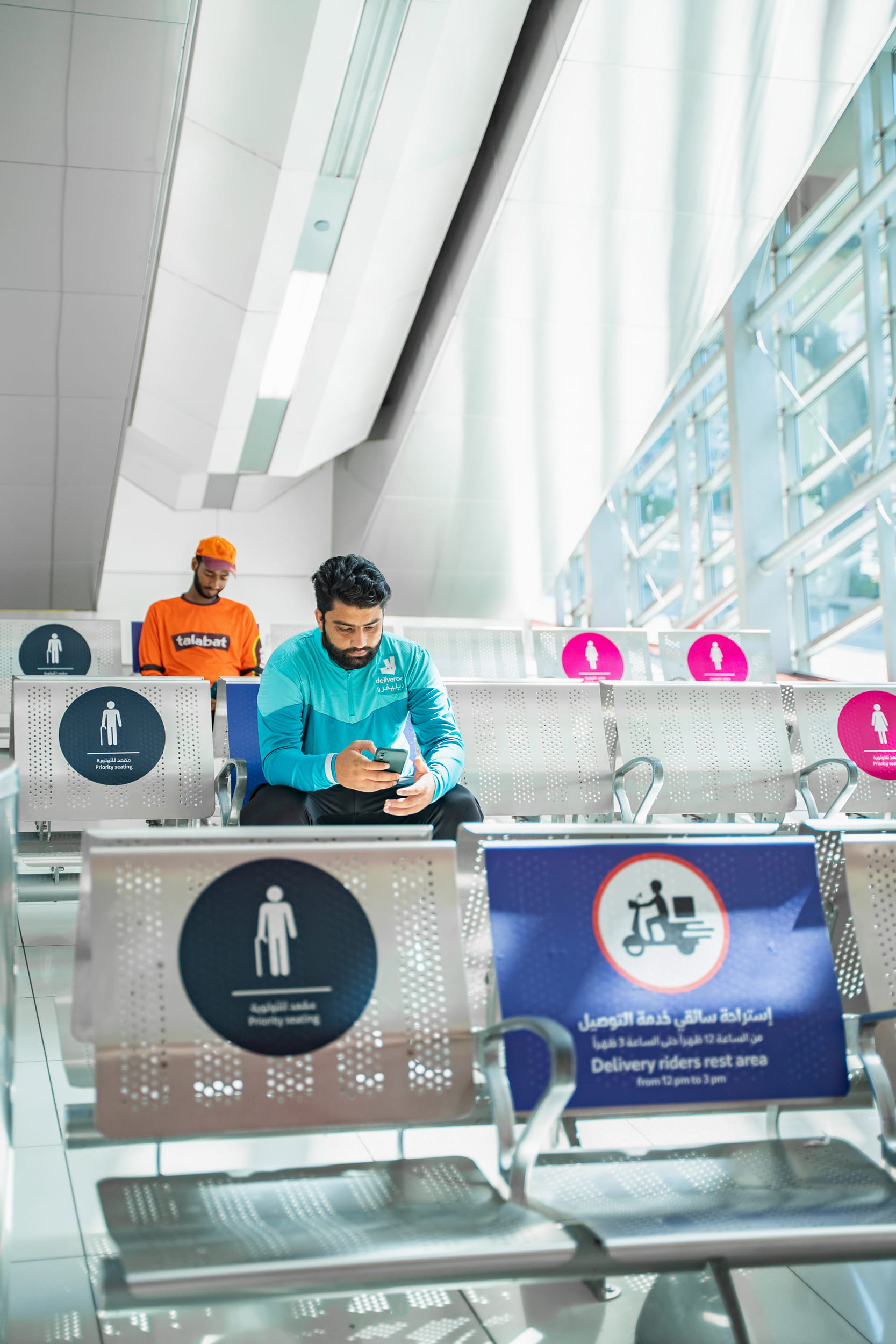 RTA Provides 15 Temporary Rest Areas for Delivery Bike Riders at Bus ...