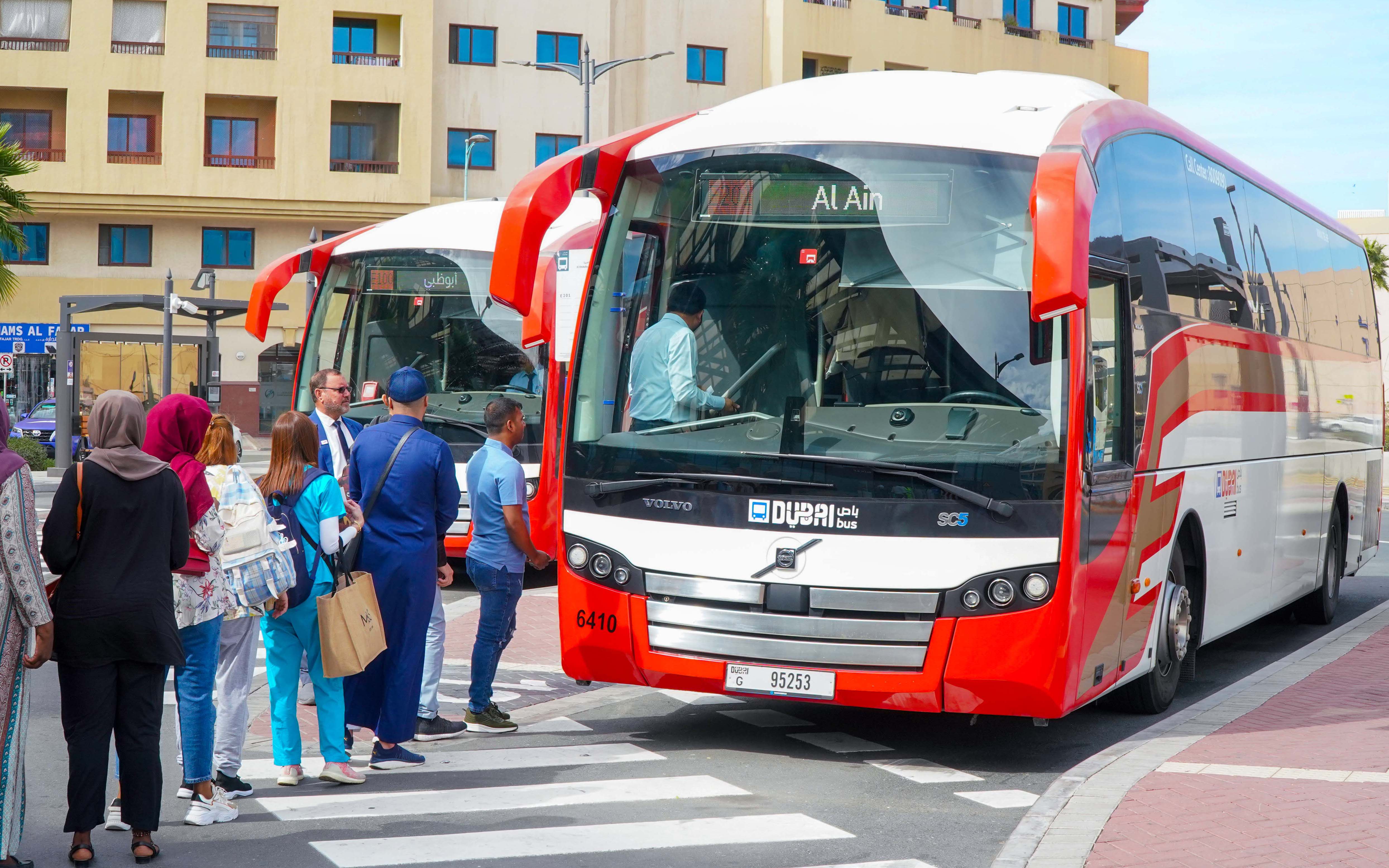 RTA Partners with e& to Provide Free Wi-Fi on All Intercity Buses