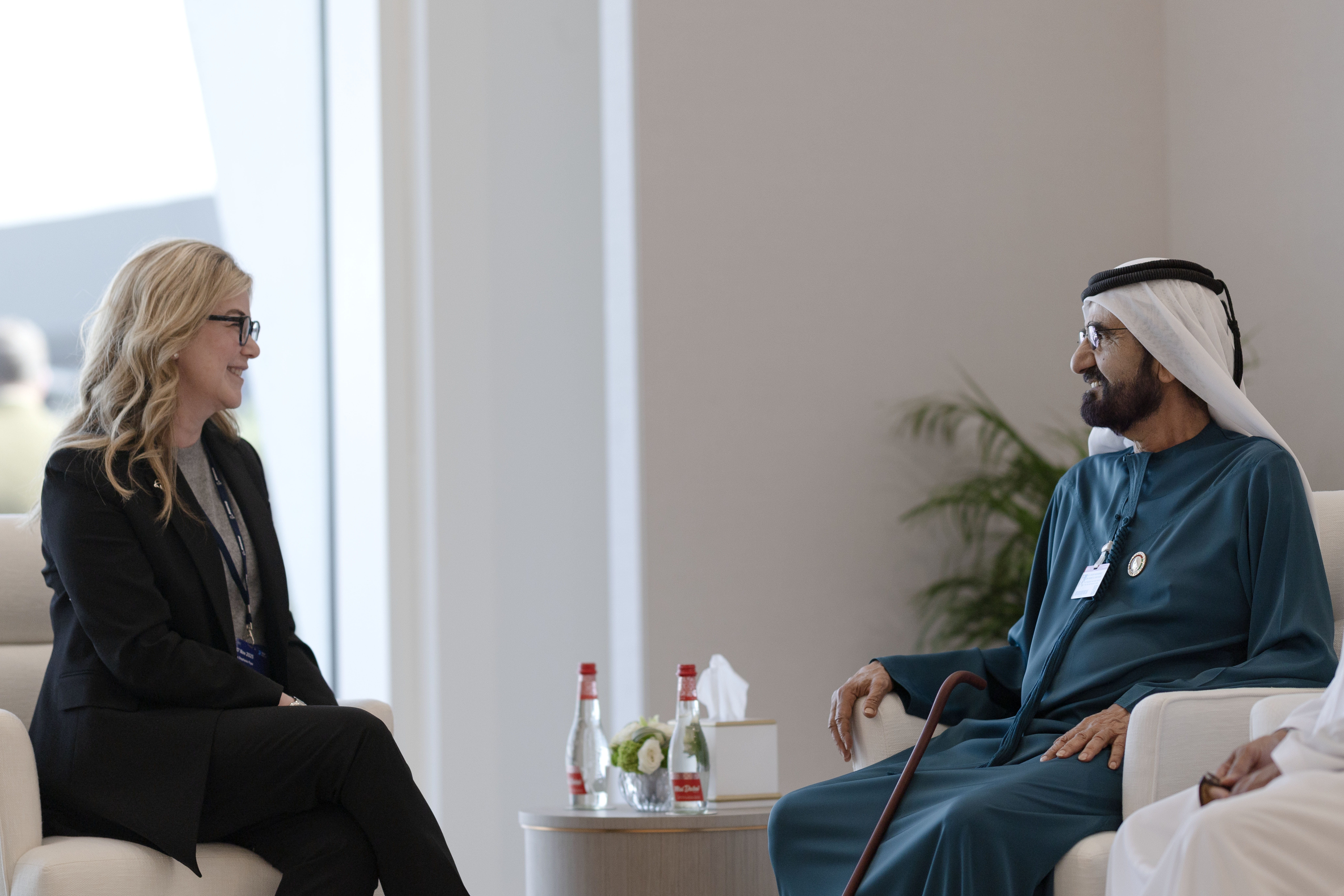 Mohammed bin Rashid meets the Executive Vice President of Boeing Global